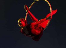 Conheça a Lira Acrobática ou Aerial Hoop - Cross'Circus